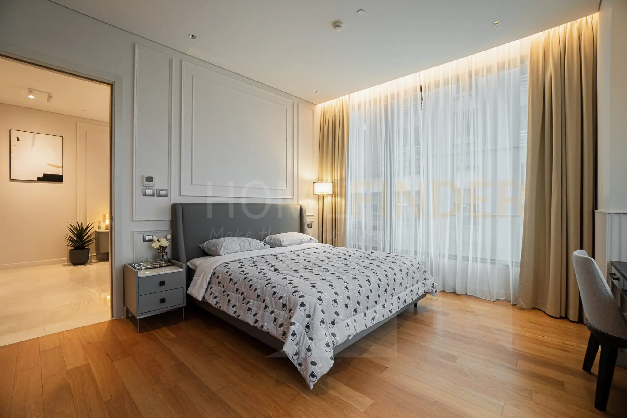 Sindhorn Residence | Home Finder Bangkok